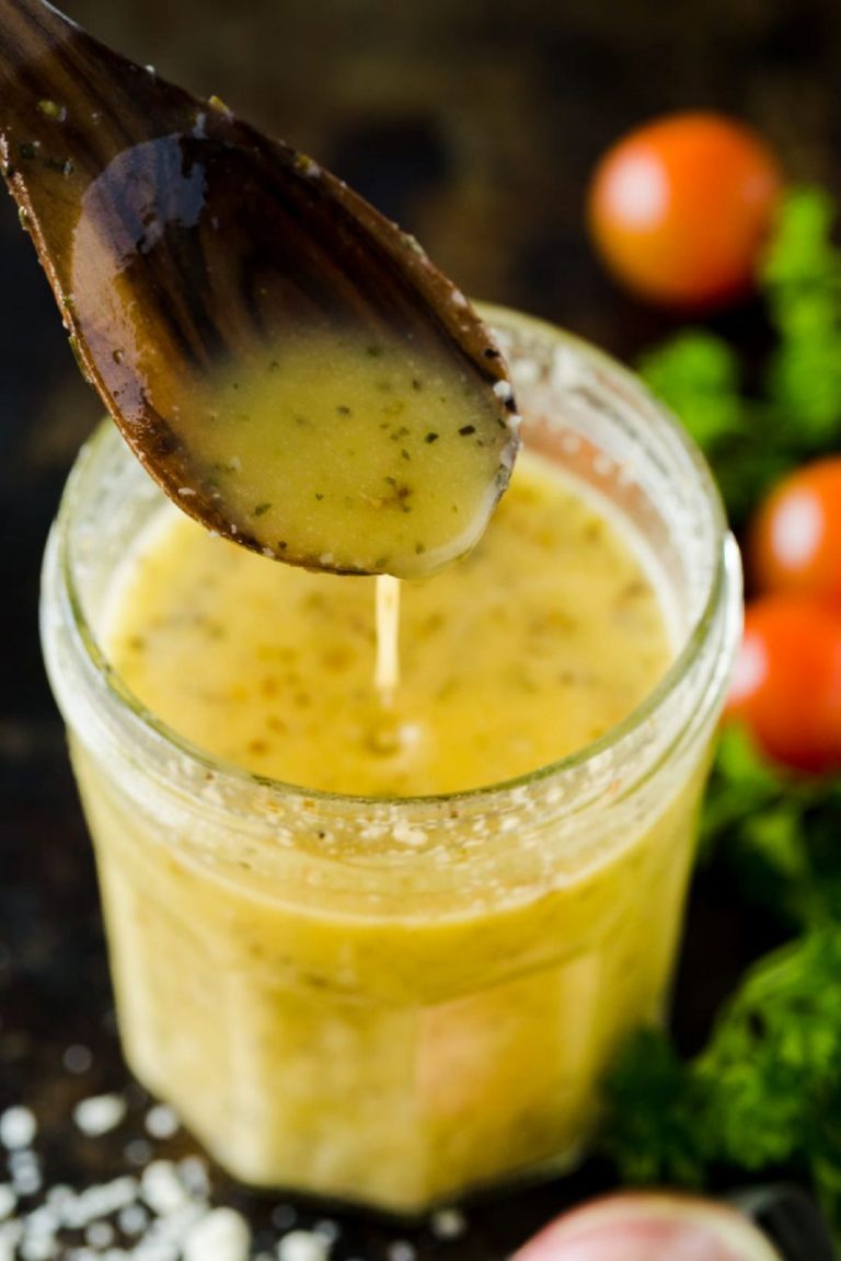 200+ Salad Dressing Business Name Ideas Organized by Flavor
