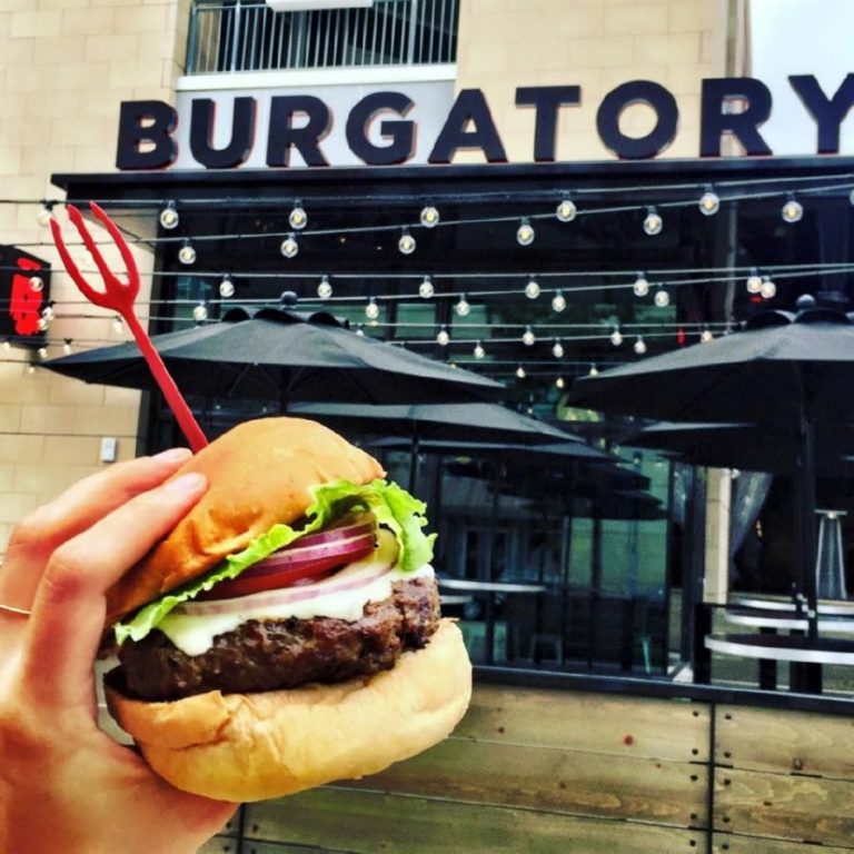 450+ Creative Burger Shop Business Name Ideas for 2023