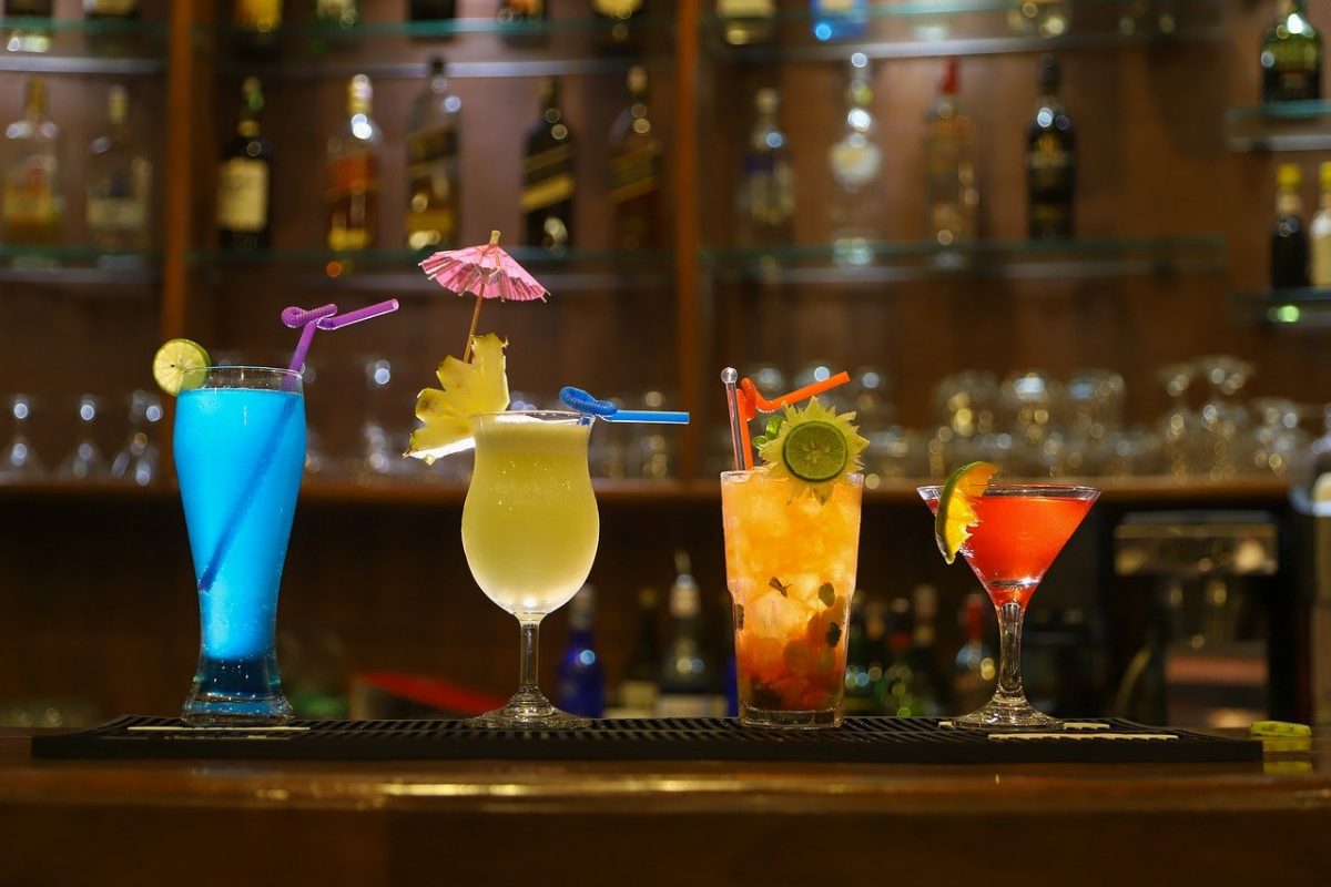 Nine Low-Cost Bar Businesses Ideas You Can Start This Weekend