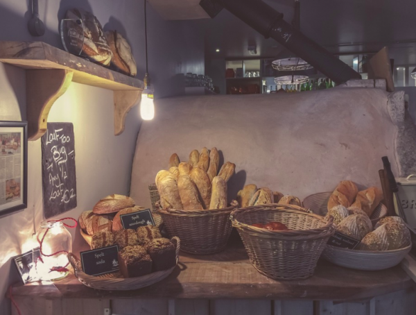 200+ (Actually Good) Bakery Slogans and Ad Taglines You Can Use