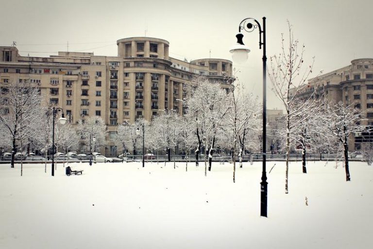 211+ Best Performing Winter Advertising Slogans (2022 Update)